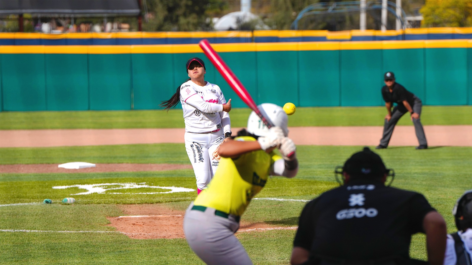 Bravas inician cuatro duelos ante Charros Femenil